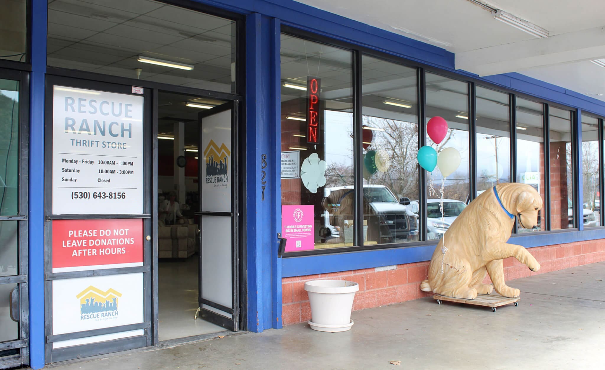 Thrift store front w open door - Rescue Ranch Inc.